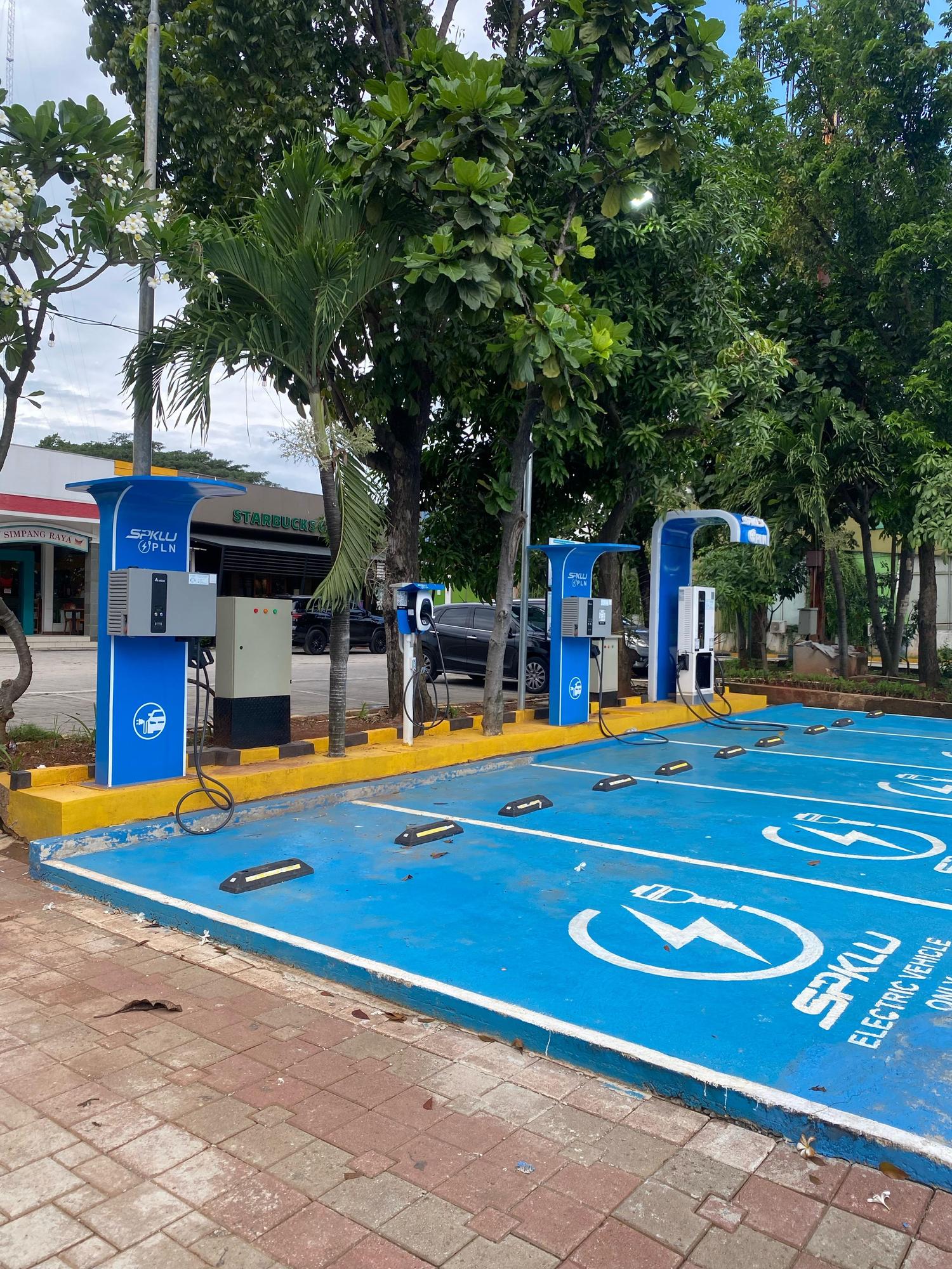 Rest Area KM 72 A | Jl. Rest Area KM LXXII No.72a, Cigelam, Kec ...