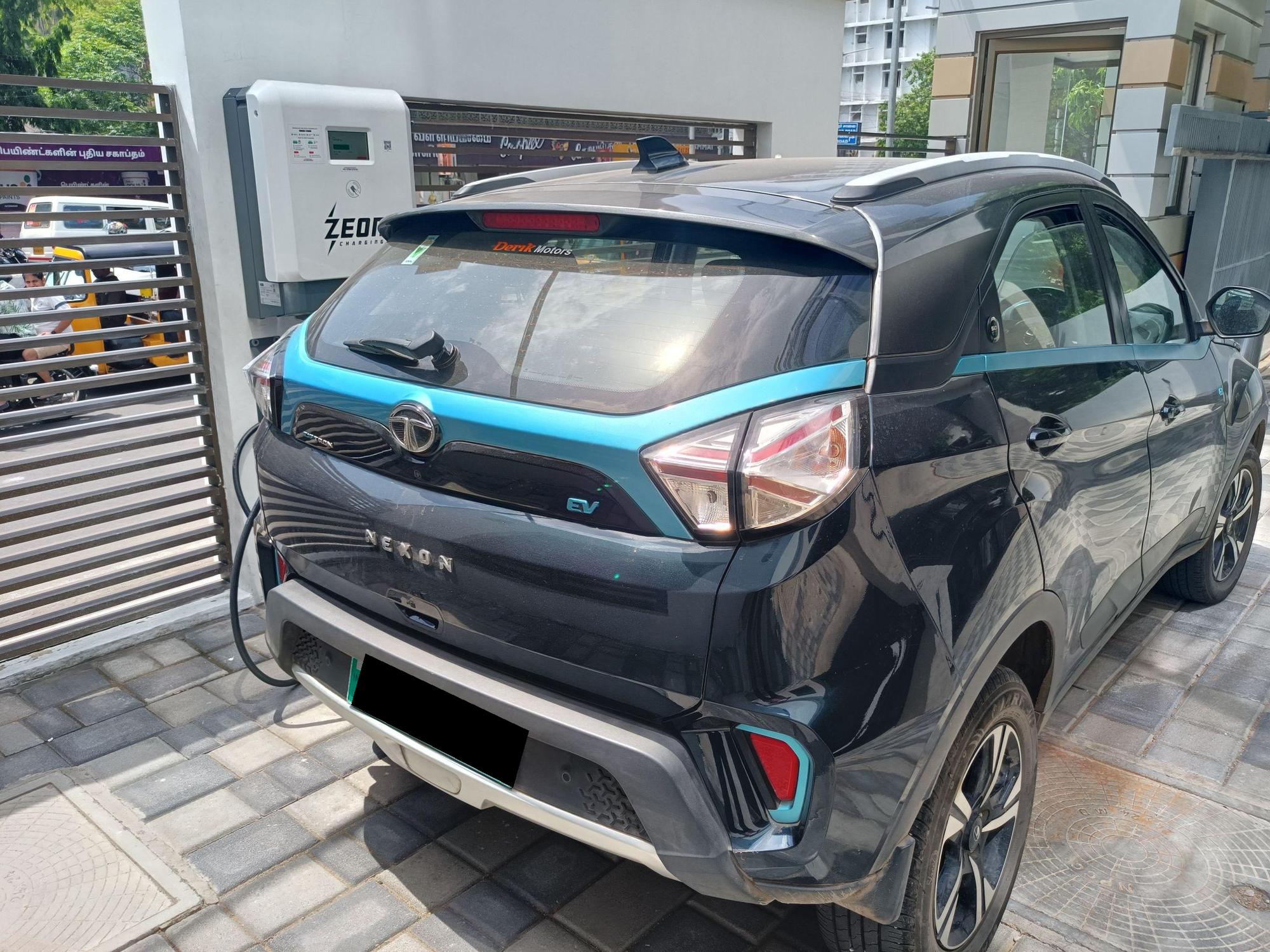 Zeon Charging | Fast Charging DC 24kW | 125 Pantheon Egmore | Chennai ...