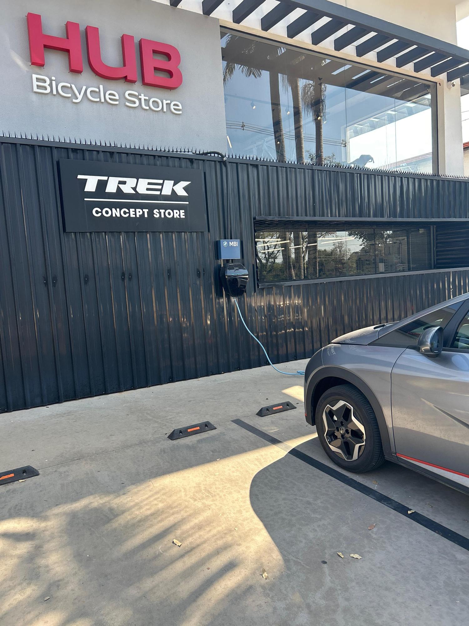 Hub Bicycle Store Trek Concept Store | Av. Dr. Heitor Penteado, 615 ...