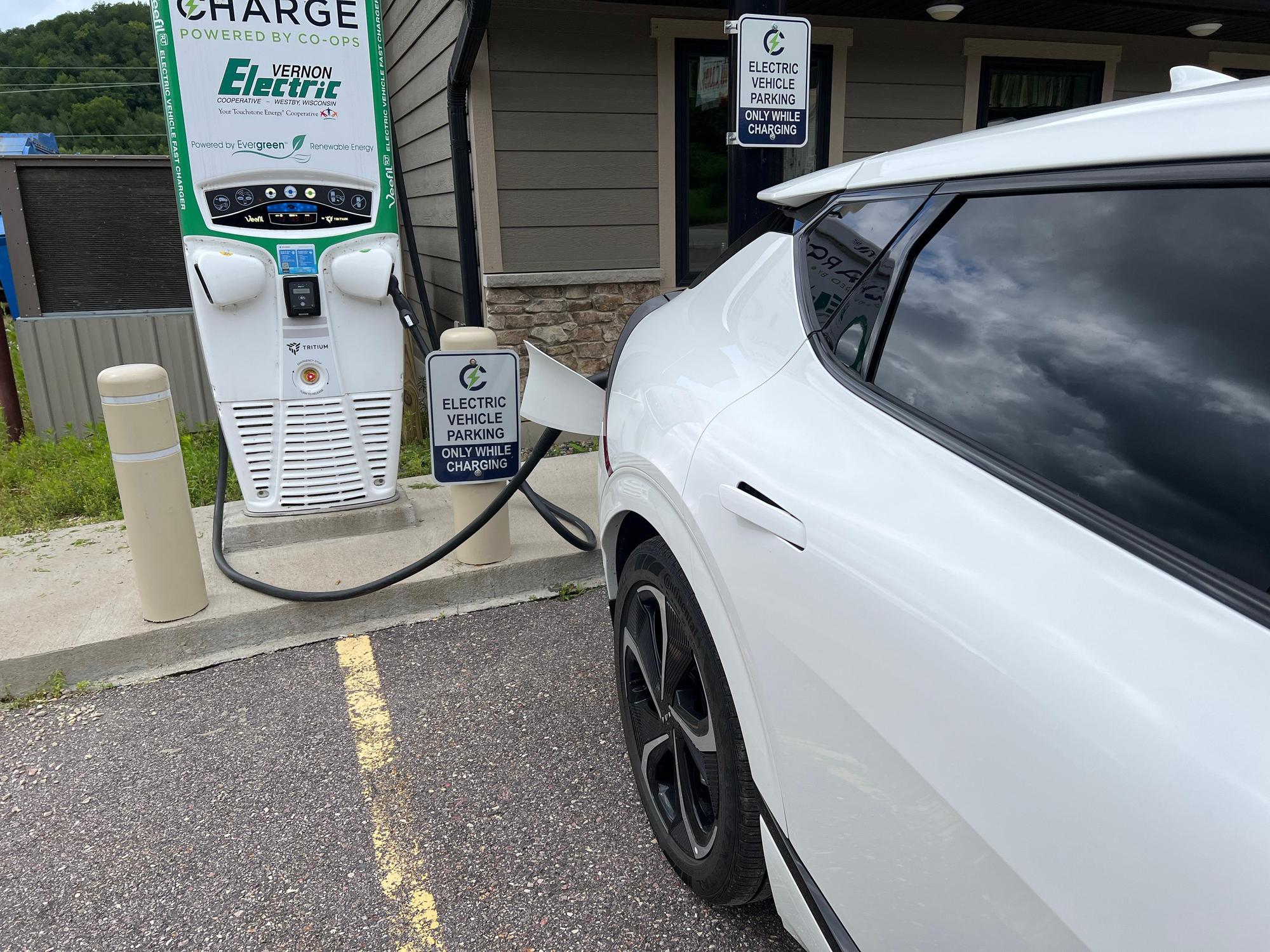 Kickapoo Creekside | Readstown, WI | EV Station