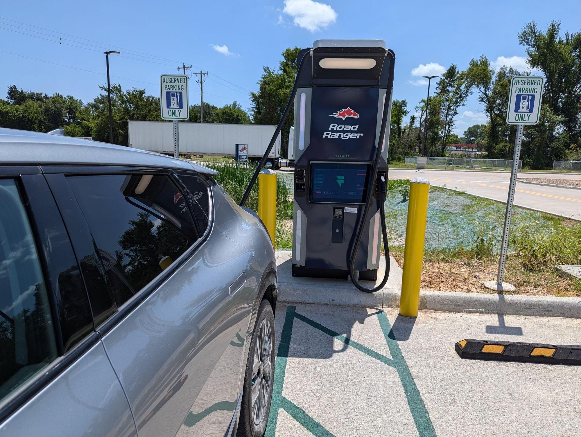 Road Ranger 289 Teague | Teague, TX | EV Station