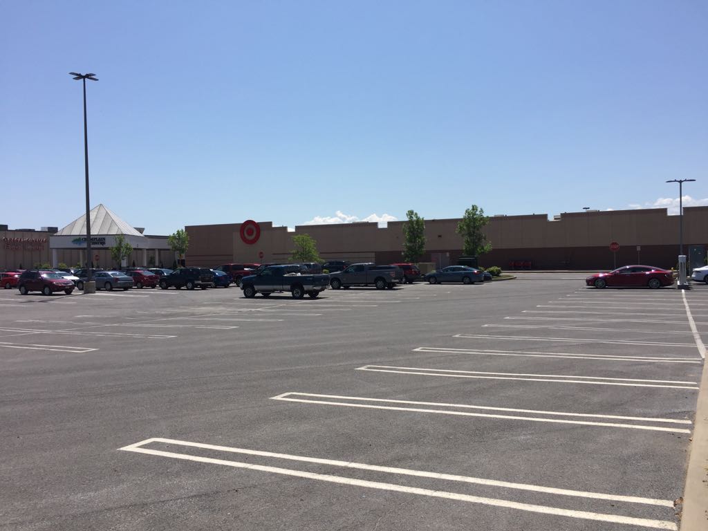 Champlain Centre | Plattsburgh, NY | EV Station