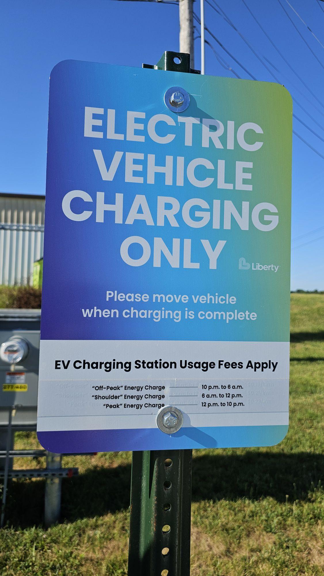 Signal Food Store | Ozark, MO | EV Station