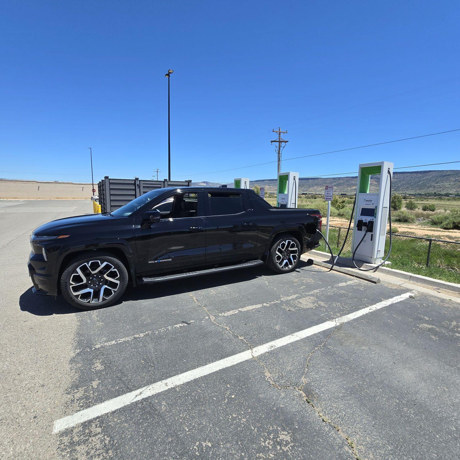 Walmart Supercenter | Grants, NM | EV Station