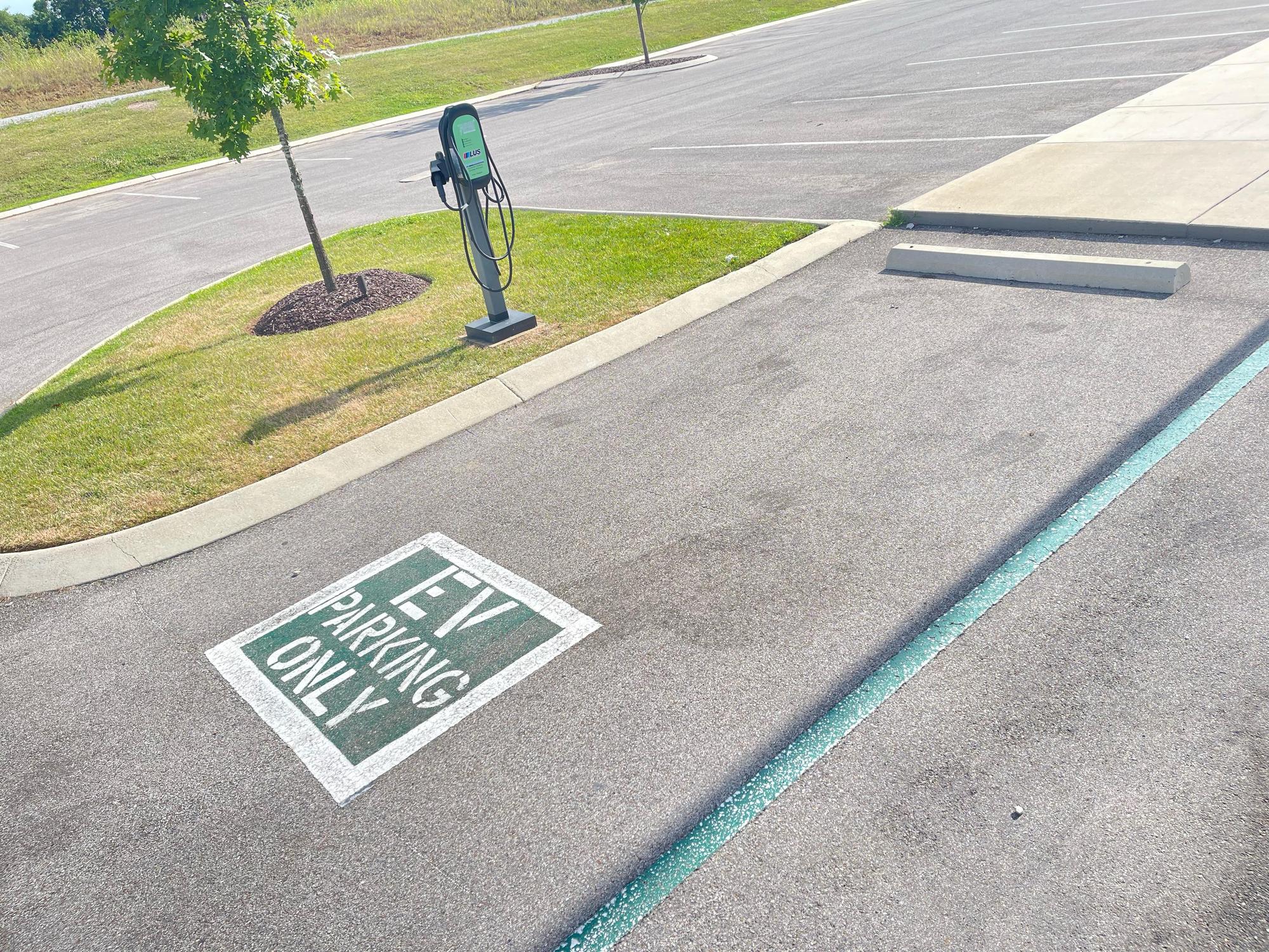 Best Western Plus Lawrenceburg | Lawrenceburg, TN | EV Station