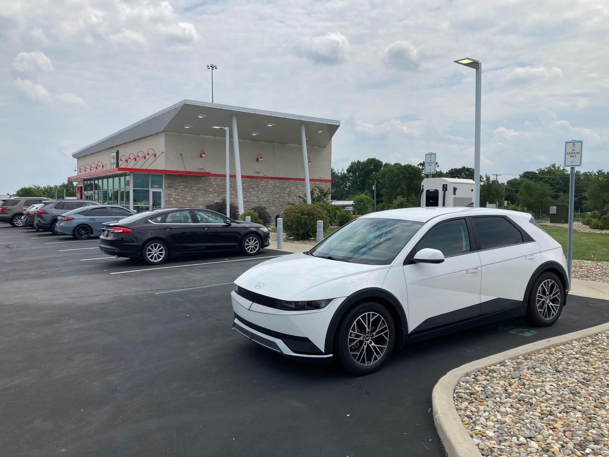 George N Craig Travel Plaza | Elkhart, IN | EV Station