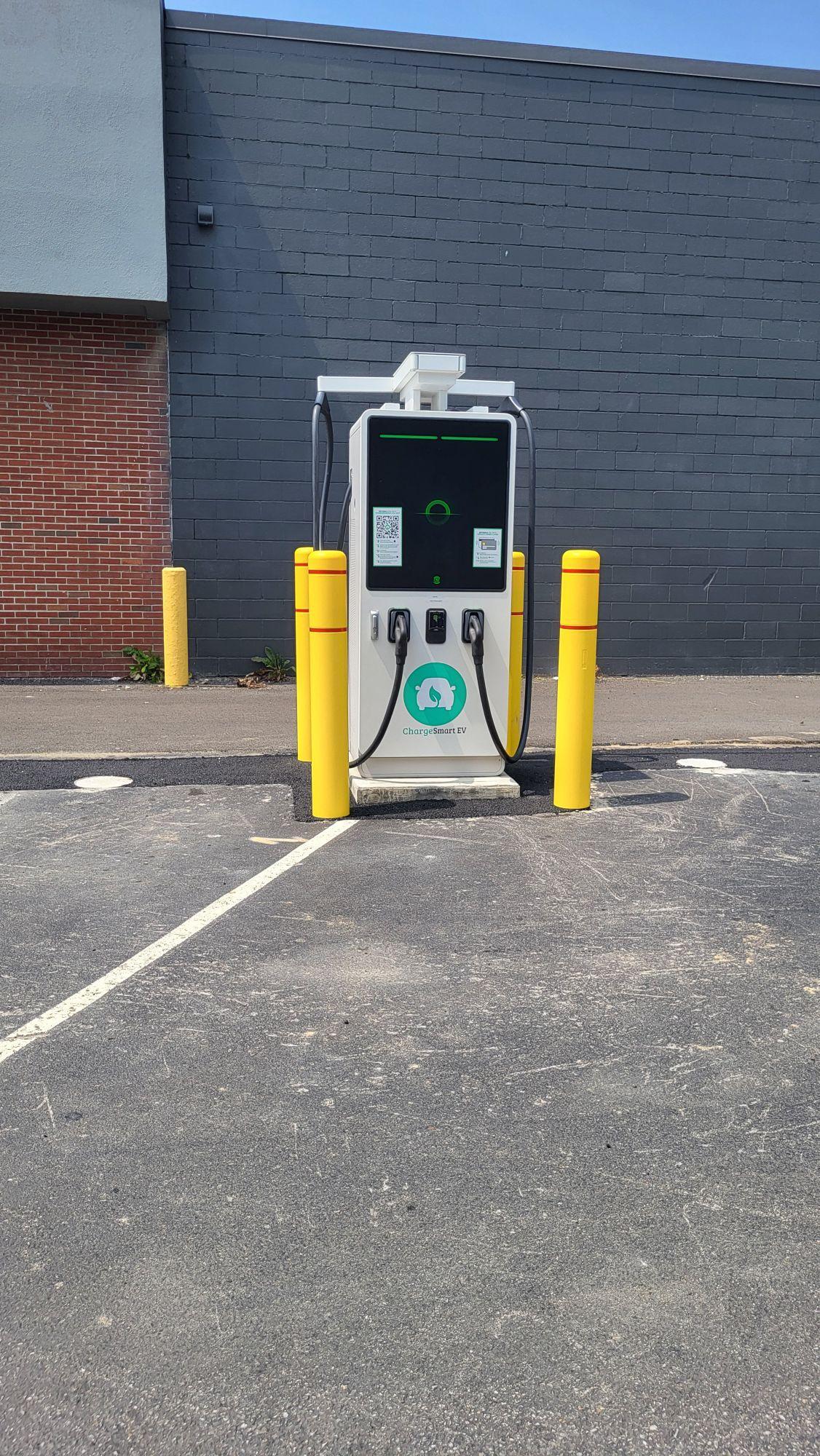 RC Lacy Ford - Main Lot | Catskill, NY | EV Station