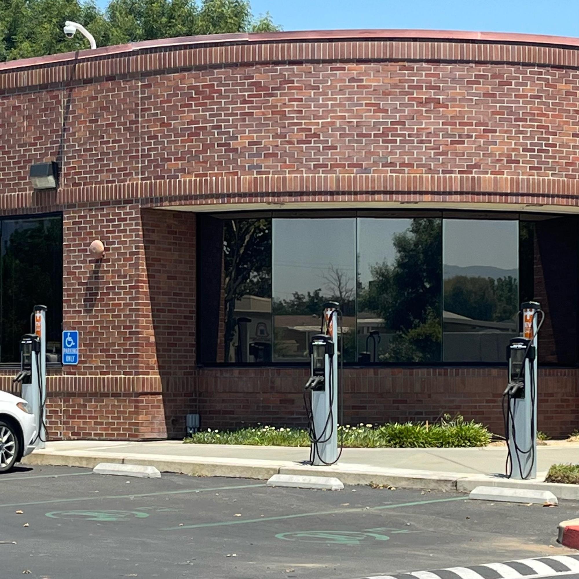 IBEW Local 332 | San Jose, CA | EV Station