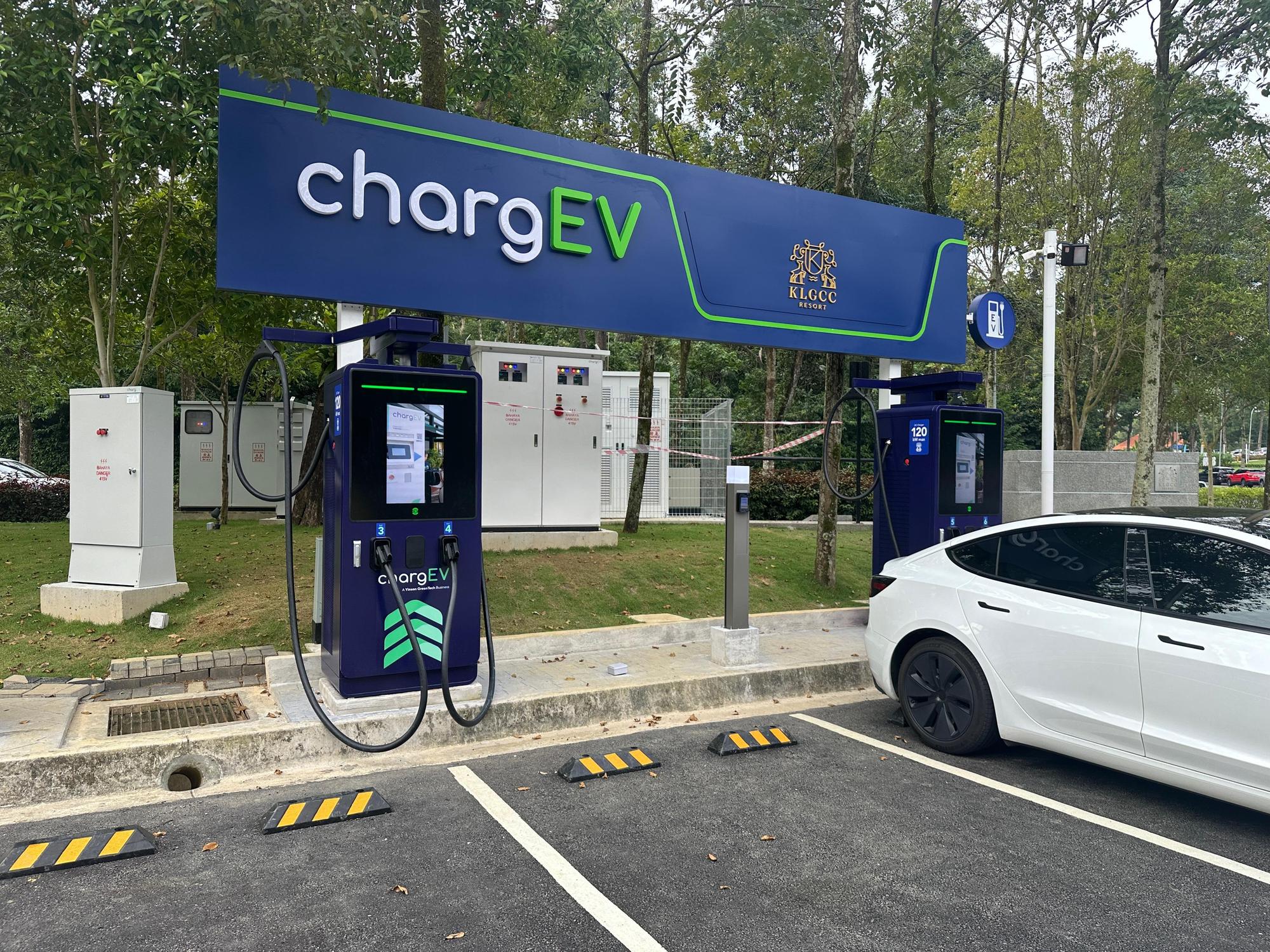 chargEV | KLGCC Resort (22 kW AC; 120 kW DC) | Kuala Lumpur, Wilayah ...