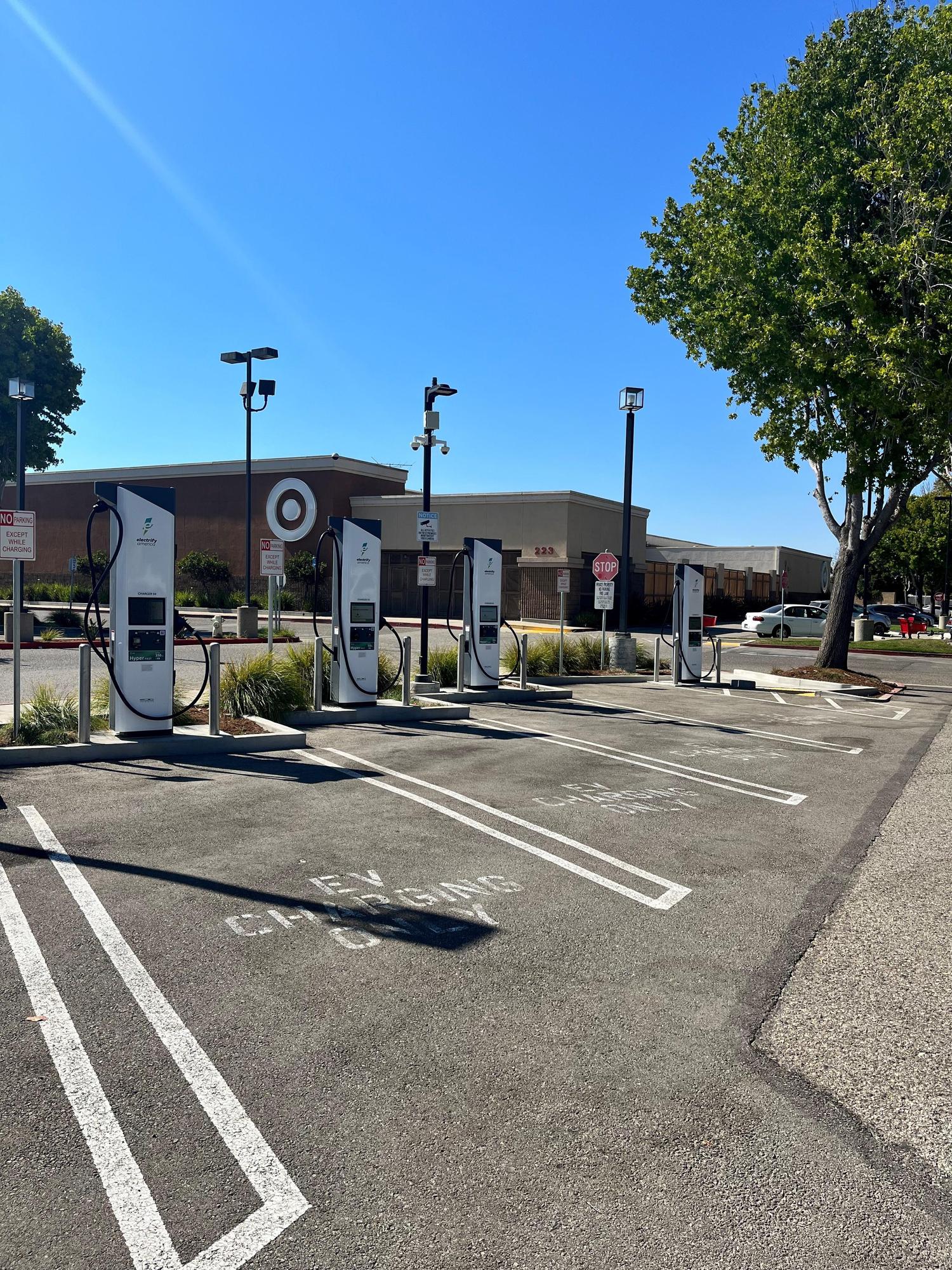 Target | Santa Maria, CA | EV Station