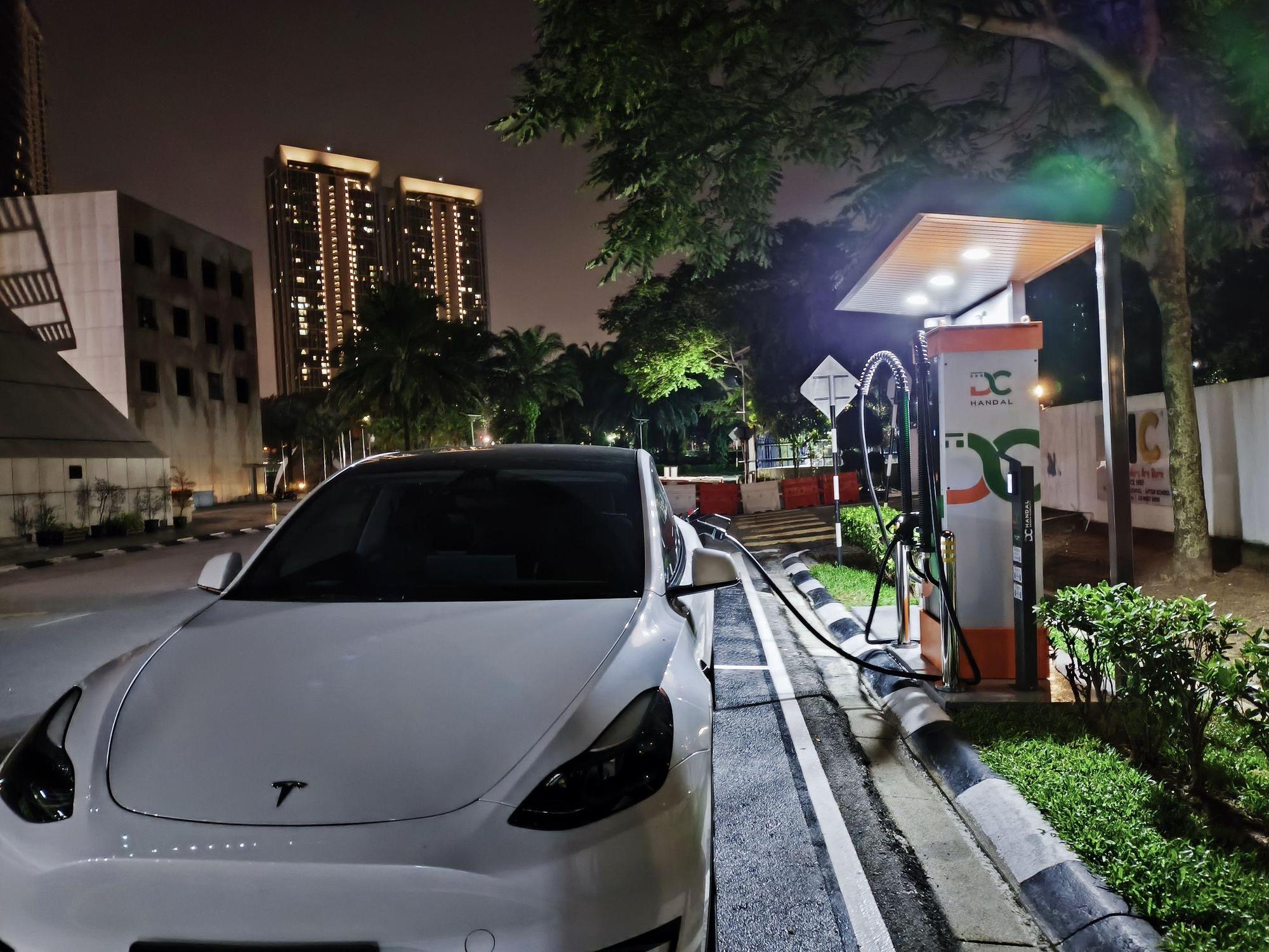 Menara MATRADE West Wing by DC Handal [2 x 200 kW | 4 DCs] | Kuala ...