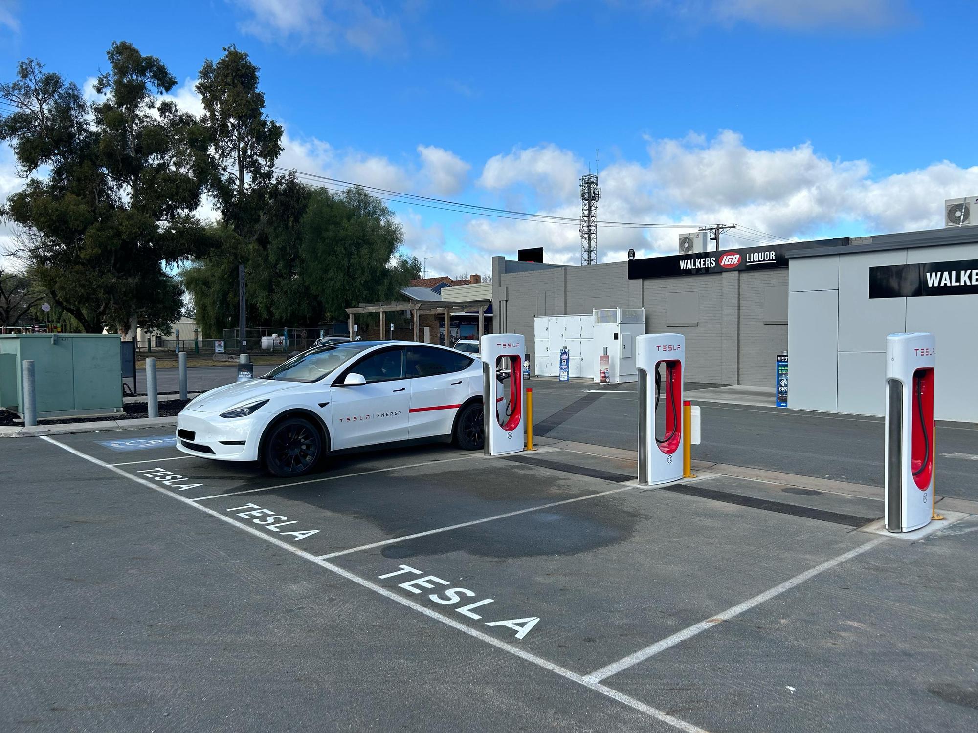 IGA Kerang | Kerang, VIC | EV Station