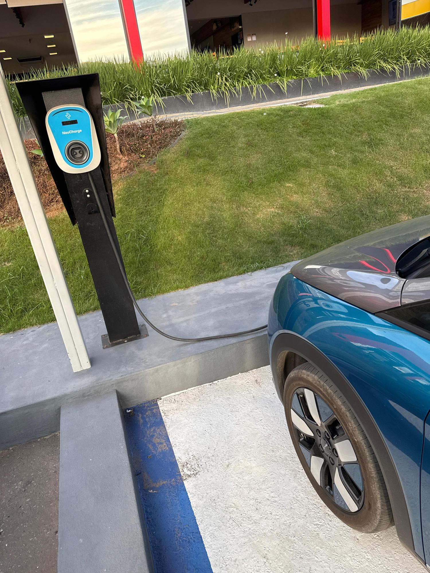 Posto Rede HG - NeoCharge Eletroposto | Av. Rio Bahia, 1570 - Jardim ...