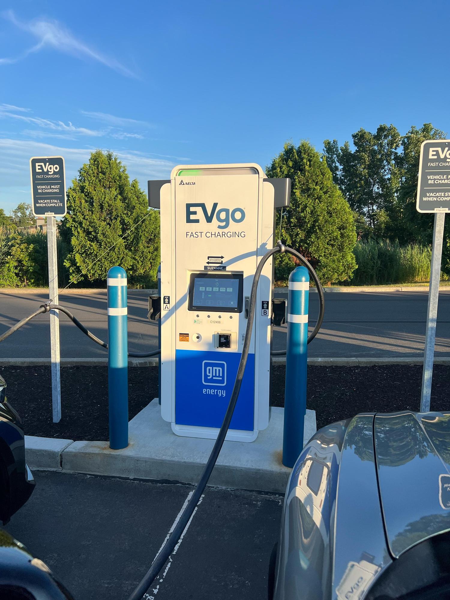 Latham Center - Target | Latham, NY | EV Station