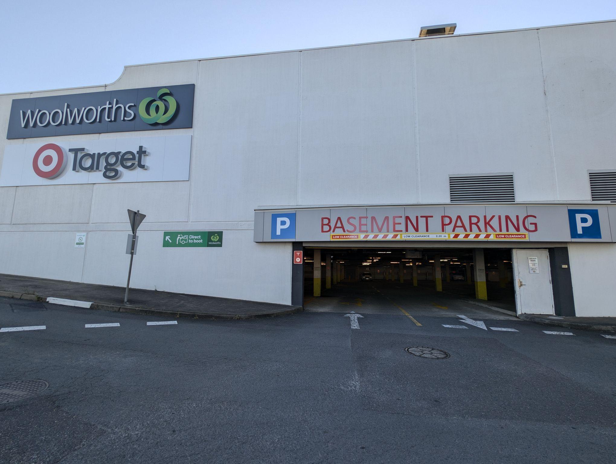 Springwood Mall | Springwood, QLD | EV Station