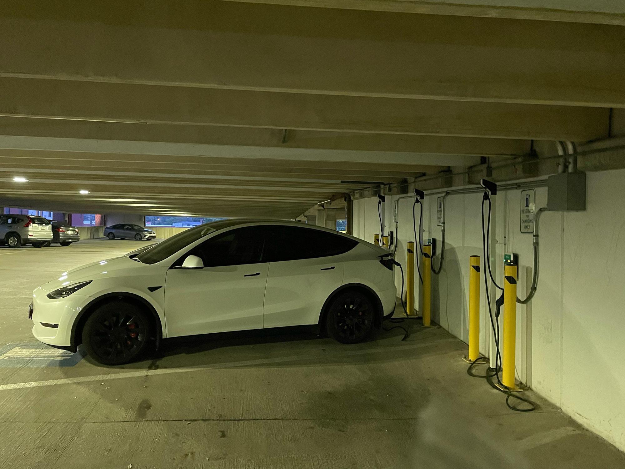 Salisbury Downtown Parking Garage | Salisbury, MD | EV Station