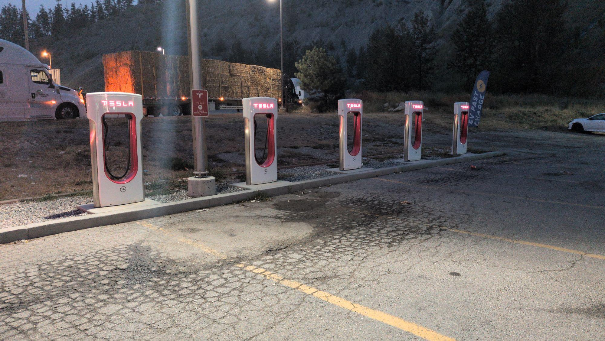 Golden Fas Gas Plus | Golden, BC | EV Station