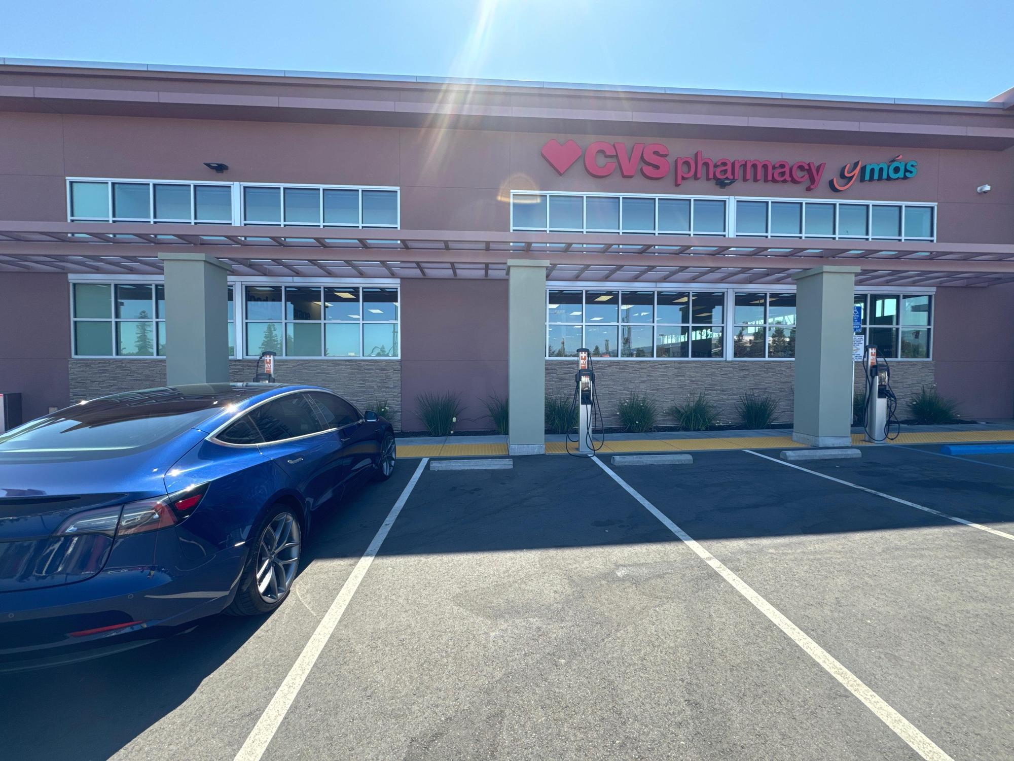 CVS | Redwood City, CA | EV Station