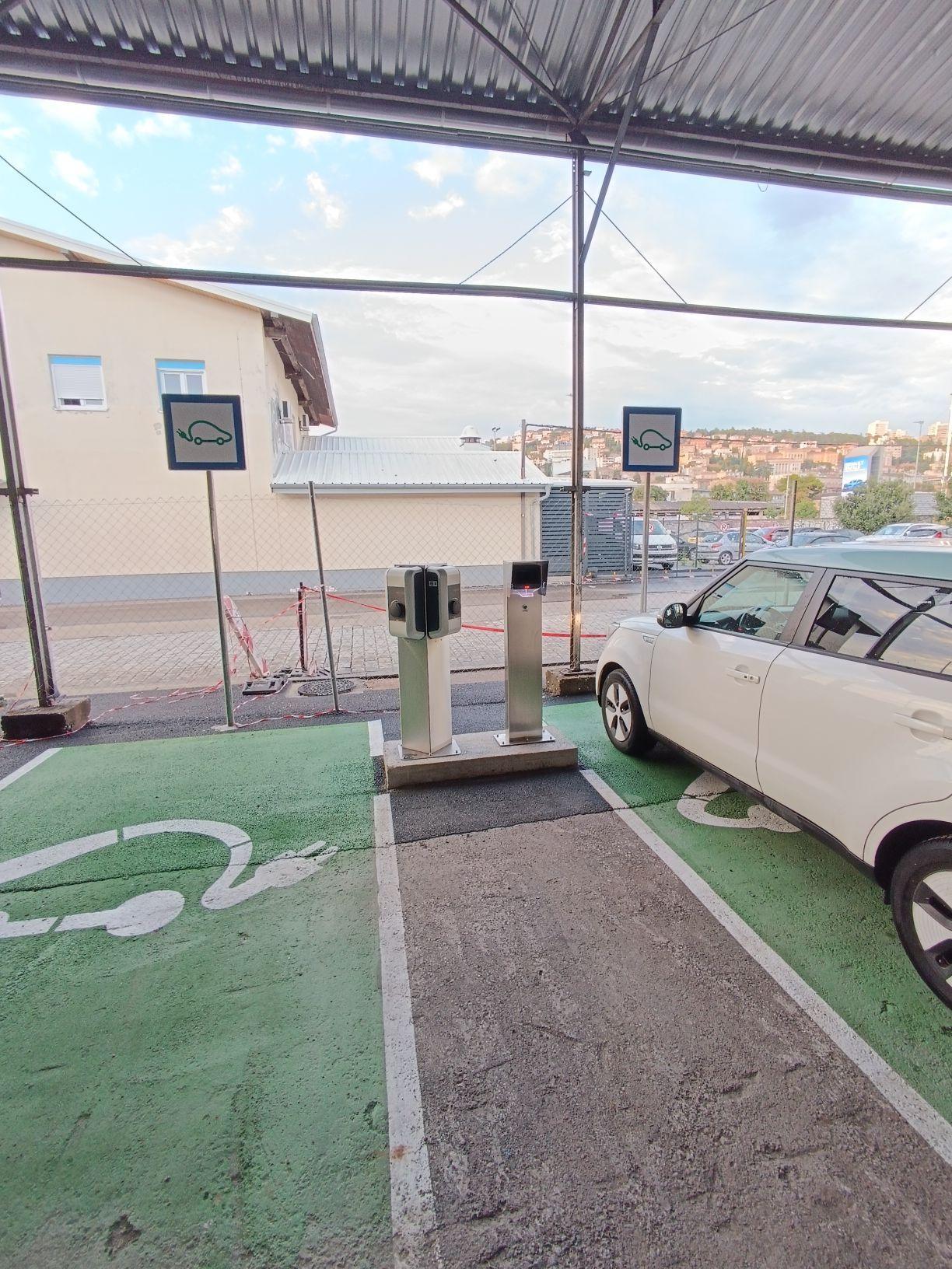 Srednja Delta Parking | Rijeka, Primorsko-goranska županija | EV Station