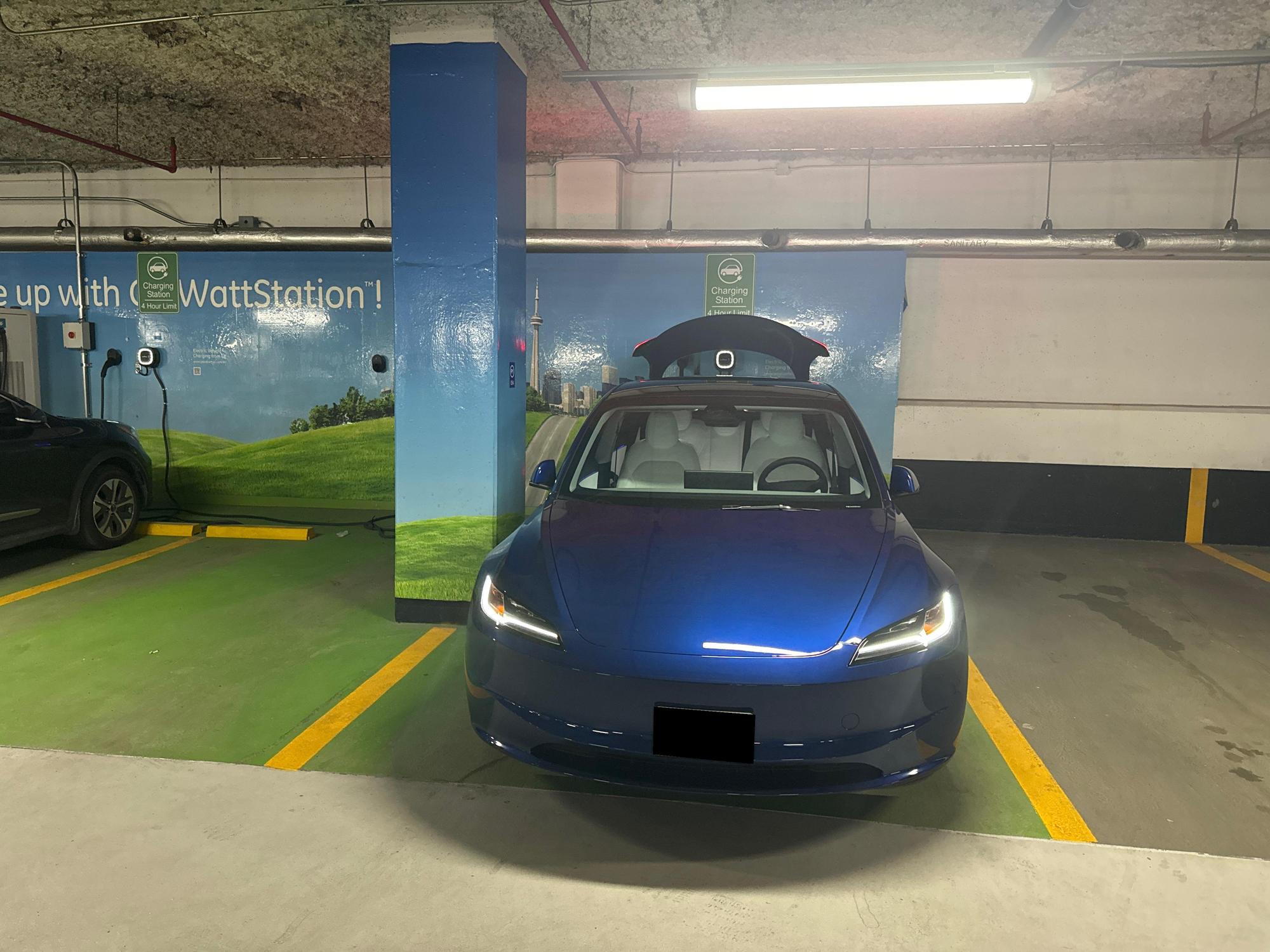 Edison Center / Precise ParkLink | Toronto, ON | EV Station