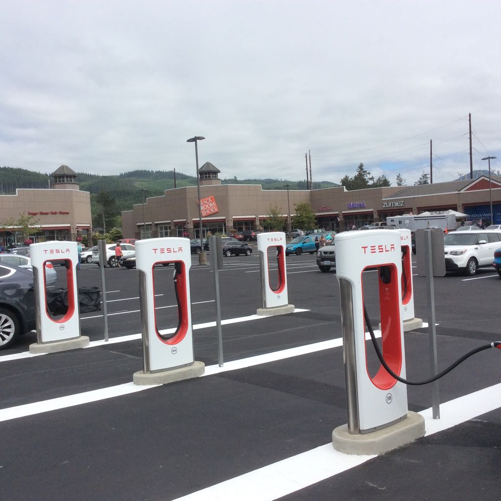 Seaside Factory Outlet Center | Seaside, OR | EV Station
