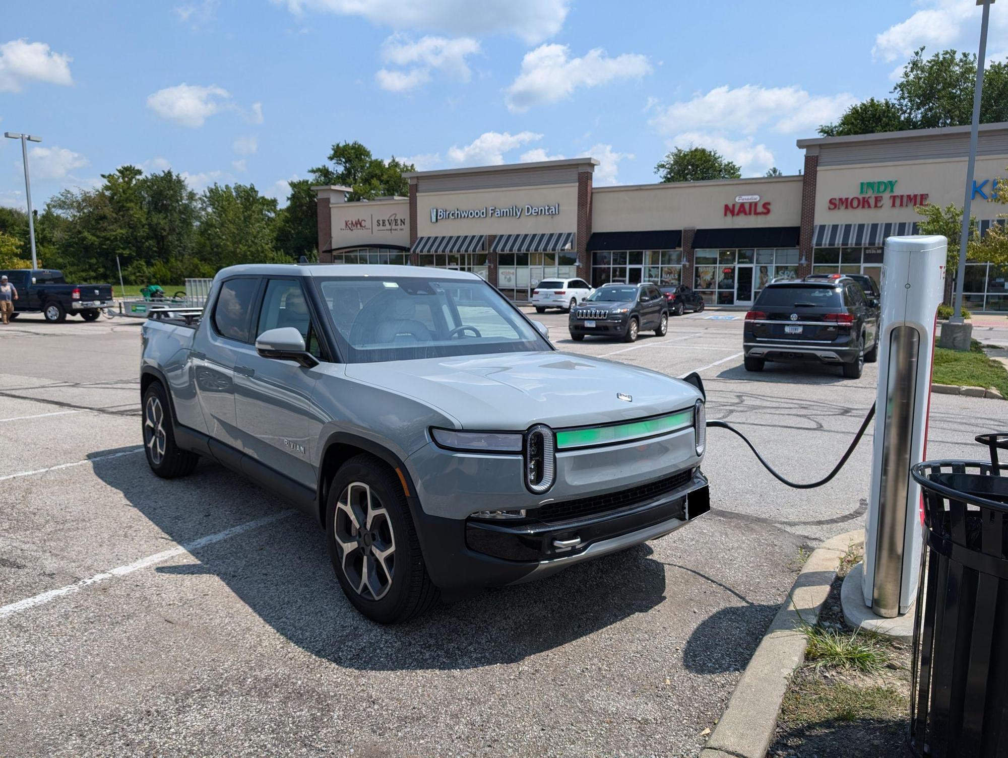 Lebanon Crossing | Lebanon, IN | EV Station