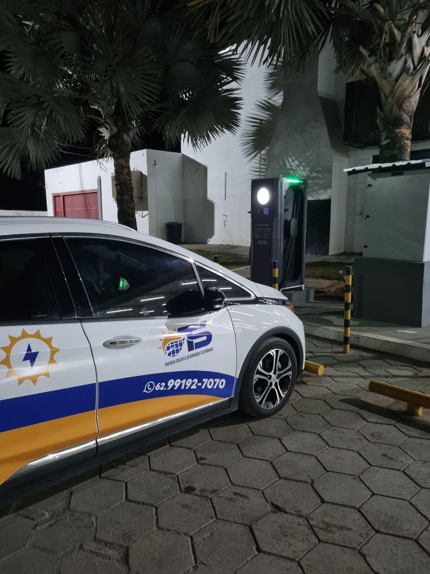 Volvo - Posto DDD | Rod. Pres. Juscelino Kubitschek, BR 020 KM 183 ...