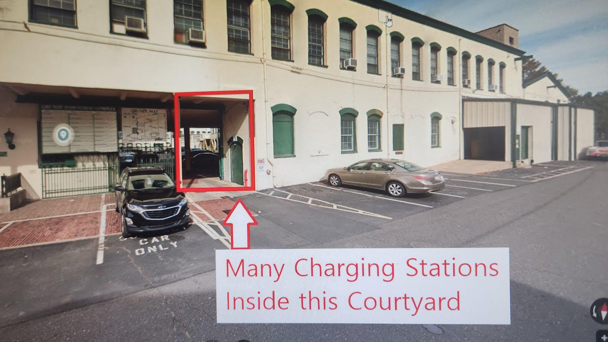 Grundy Commons | Bristol, PA | EV Station
