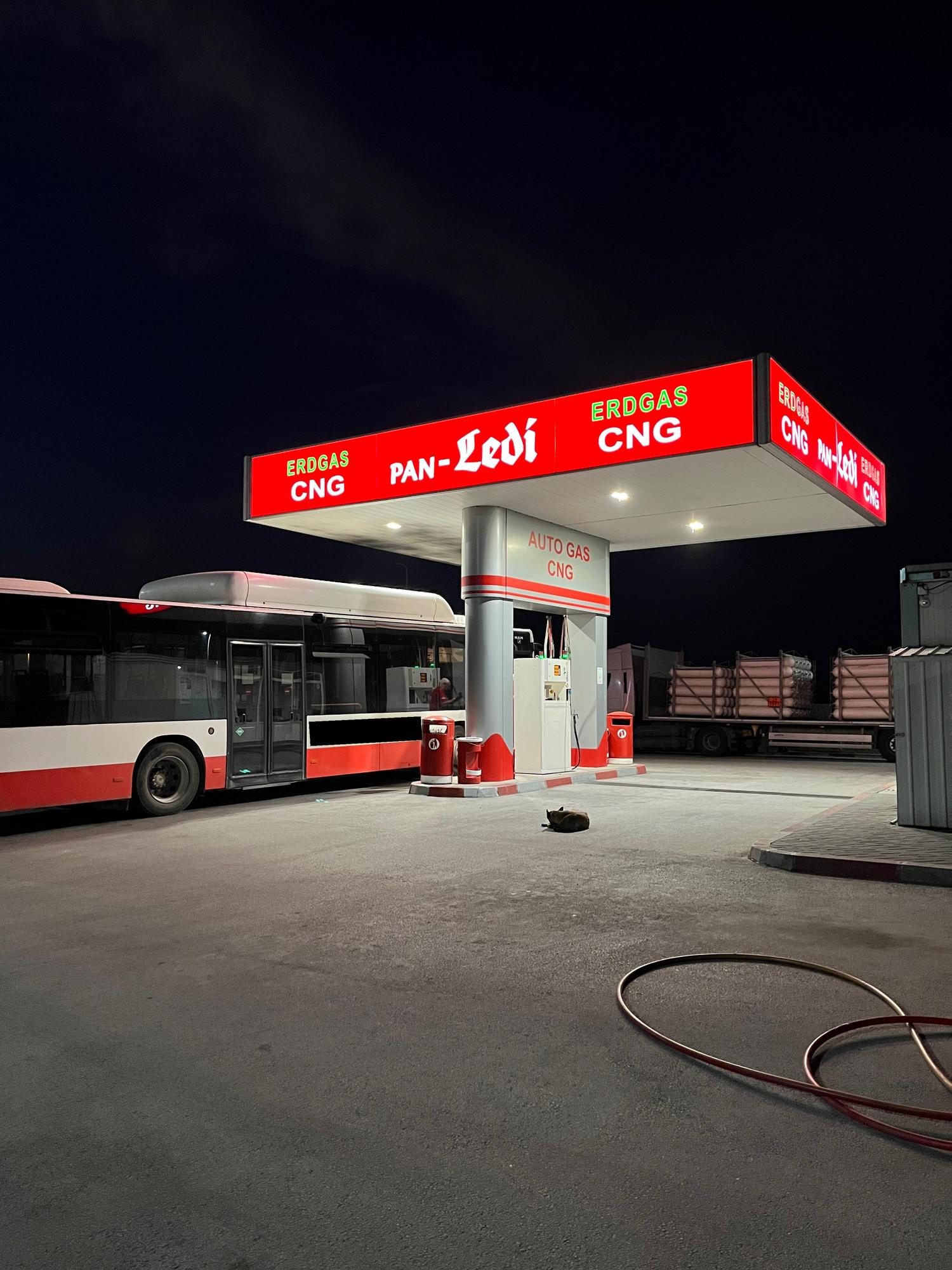 Ledi MS Brestovac | 4VXQ+QP Brestovac, Serbia | EV Station