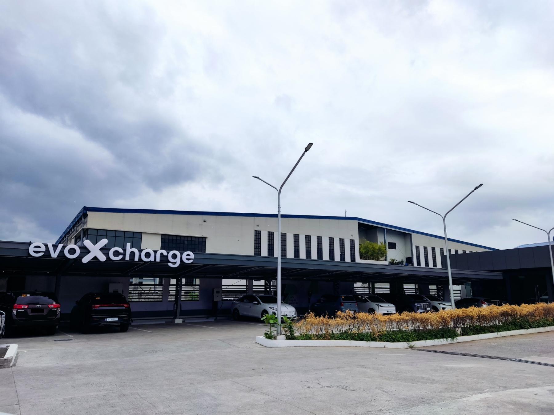 EVOxCharge In.Hub Charging Station & EVOxTerra Lifestyle Center ...