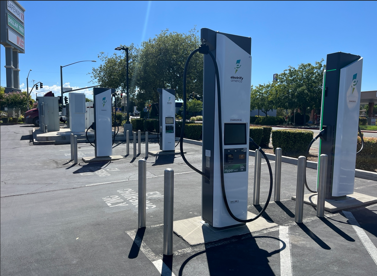 Safeway Anderson | Anderson, CA | EV Station
