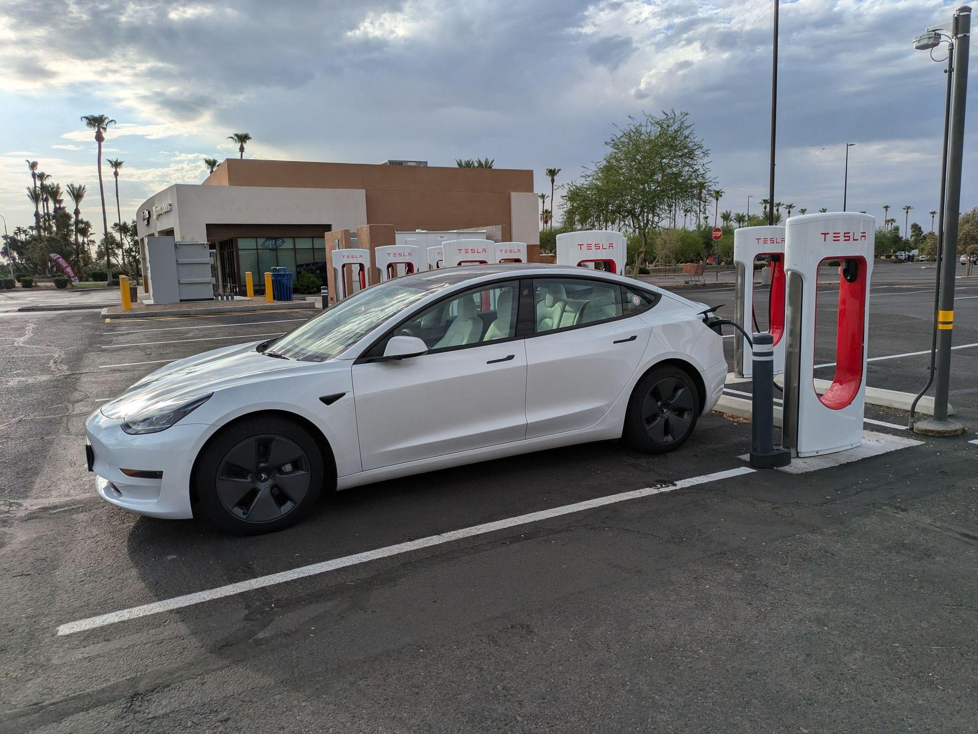 Chandler Pavillions | Chandler, AZ | EV Station