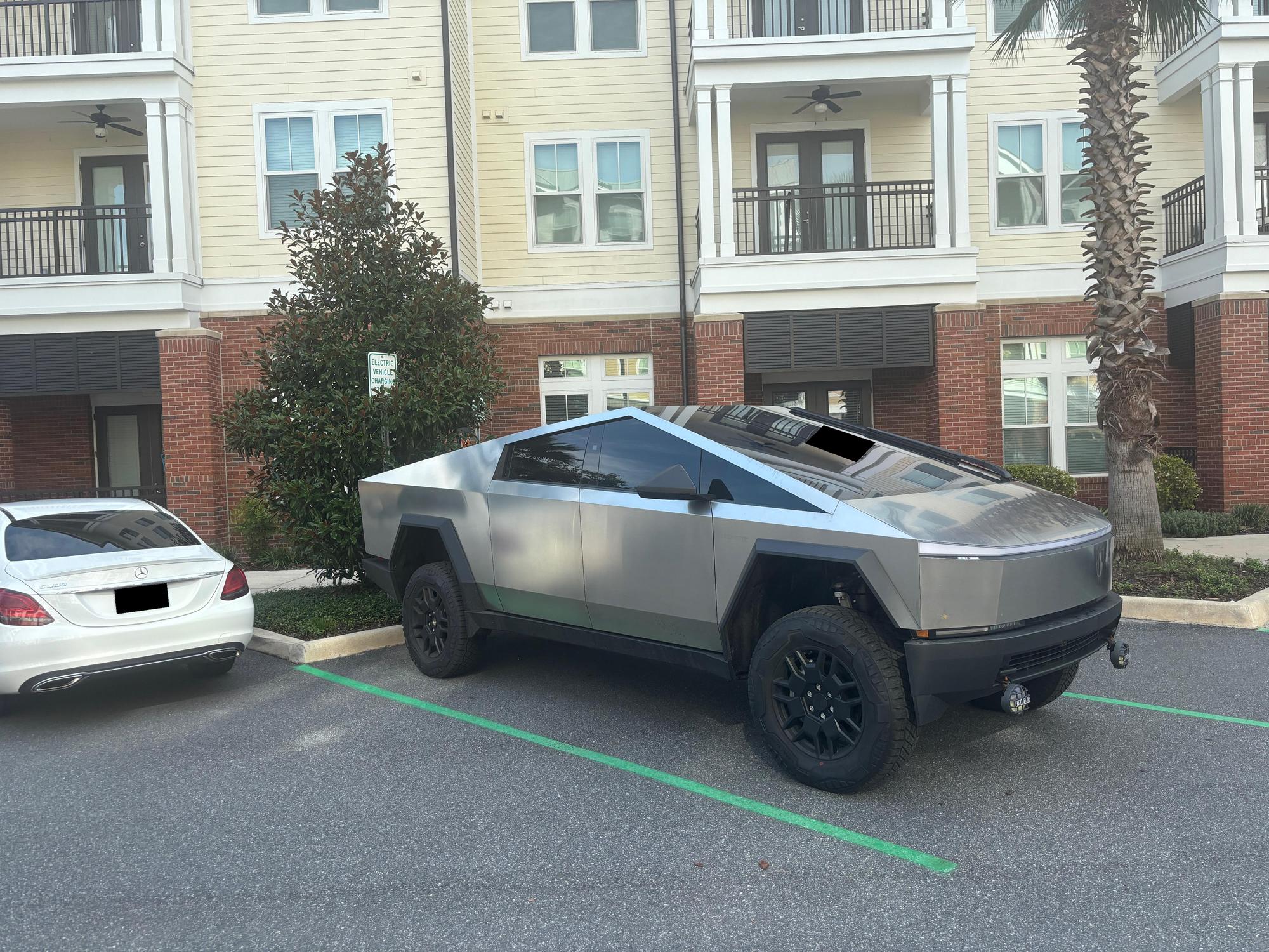 Tioga Town Center | Newberry, FL | EV Station