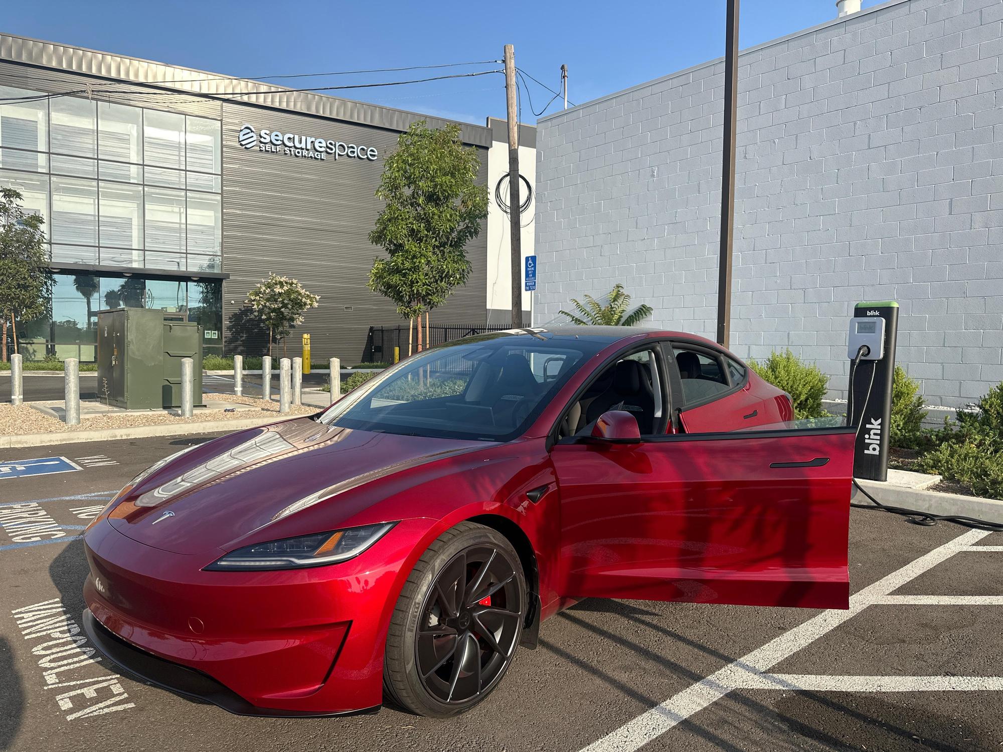 SecureSpace Self Storage Los Angeles Firestone | Los Angeles, CA | EV ...