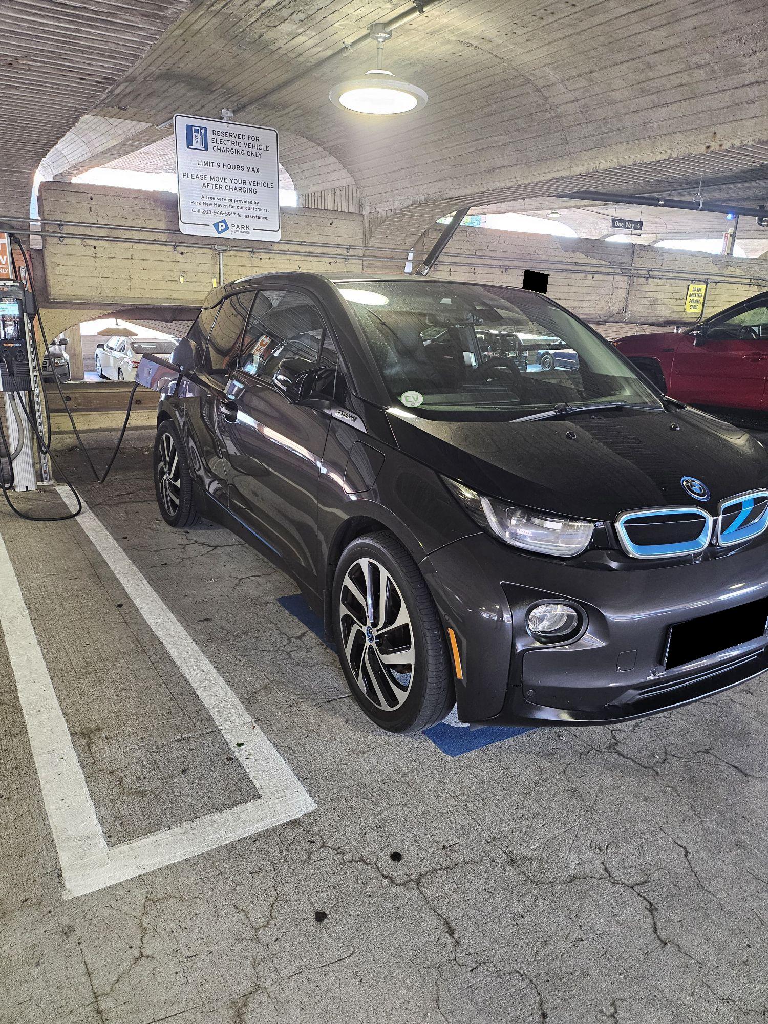 Temple Street Garage | New Haven, CT | EV Station