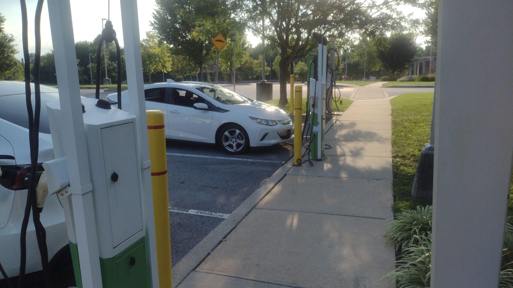 Howard County Library - Miller Branch | Ellicott City, MD | EV Station