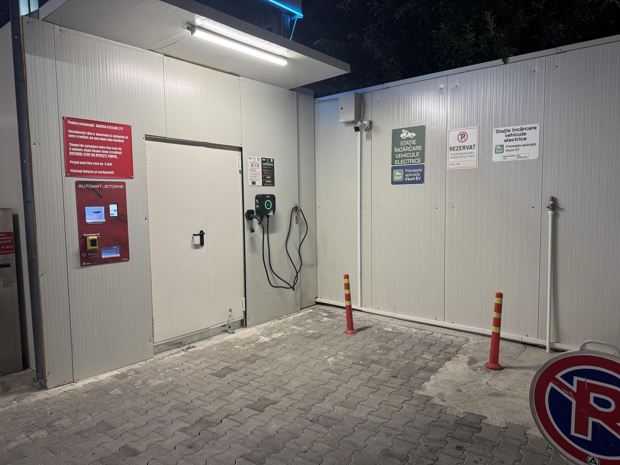 iHunt EV - Spalatorie Jet Self Service | Titu, DB | EV Station