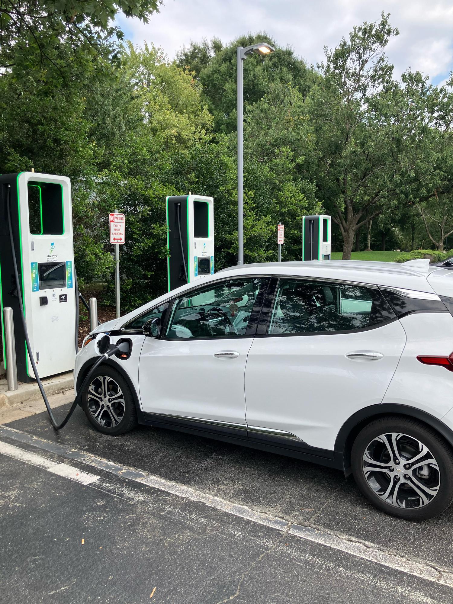 Target | Cary, NC | EV Station
