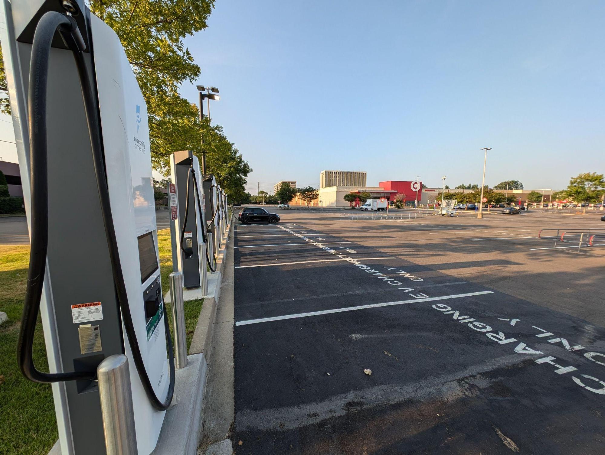 Target Memphis | Memphis, TN | EV Station