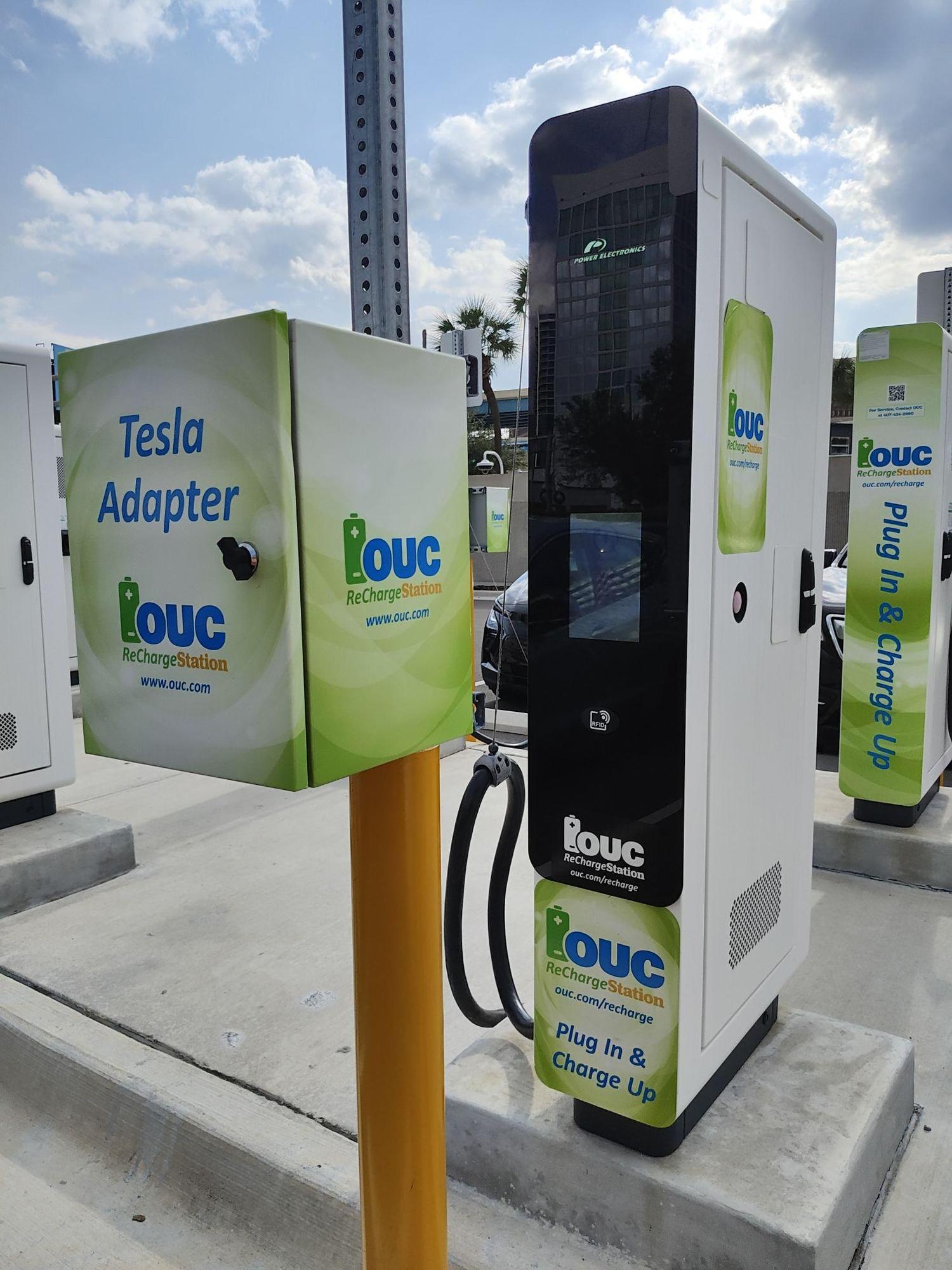 OUC Robinson ReCharge EV Hub | Orlando, FL | EV Station