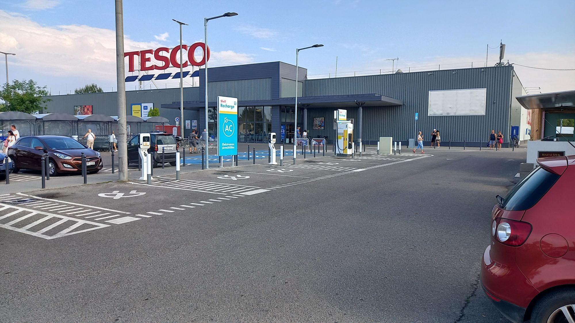 Shell Recharge - Tesco Cegléd, Malomtószél utca 30. | 2700 Cegléd ...