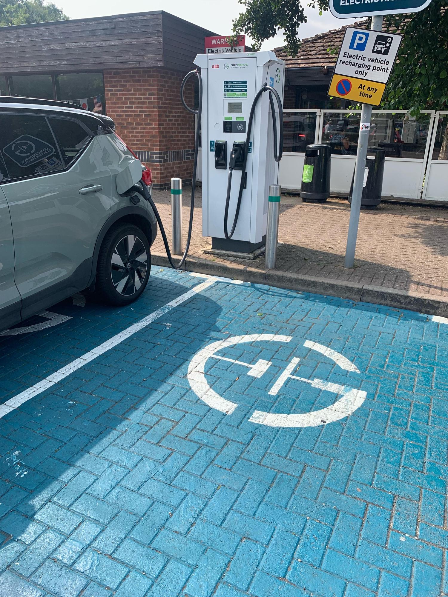 Warwick Northbound Services M40 (2) | Welcome Break Services, M40 ...