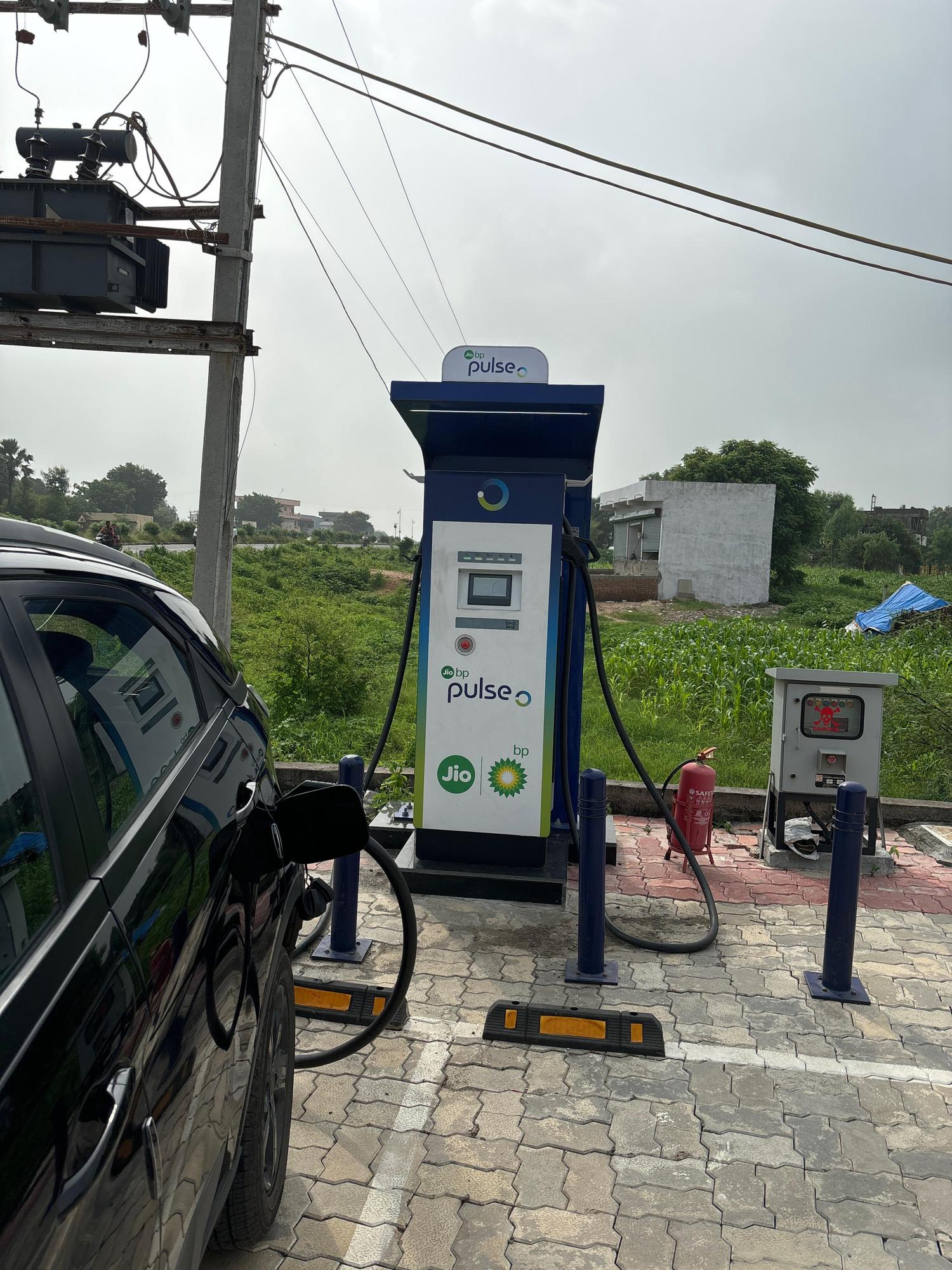 Hotal Orchid | Govindi, GJ | EV Station