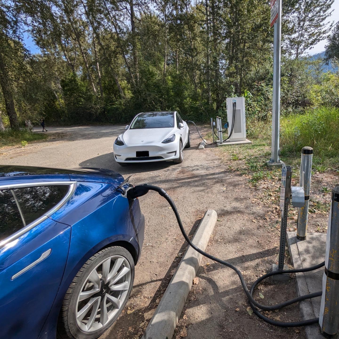 Little Fort Rest Area | Little Fort, BC | EV Station