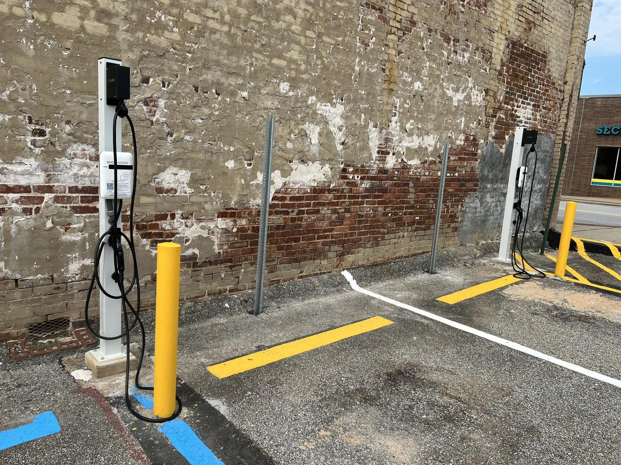 Gaffney City Hall | Gaffney, SC | EV Station