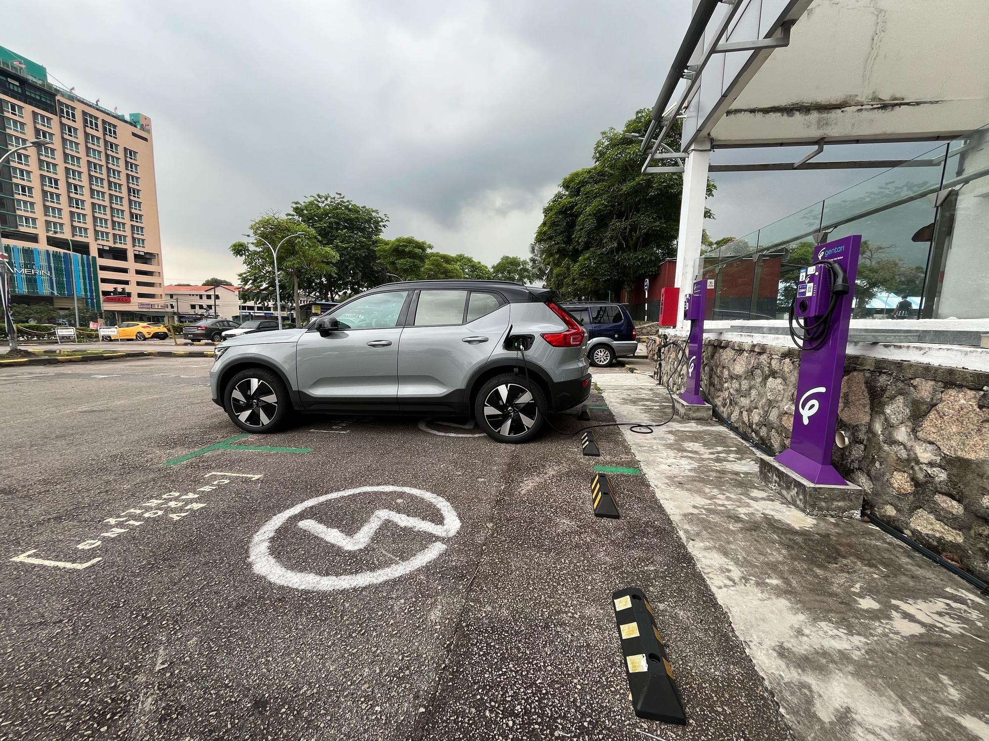 GENTARI @ Perling Mall [22kW, 2x 11kW] | Johor Bahru, Johor | EV Station