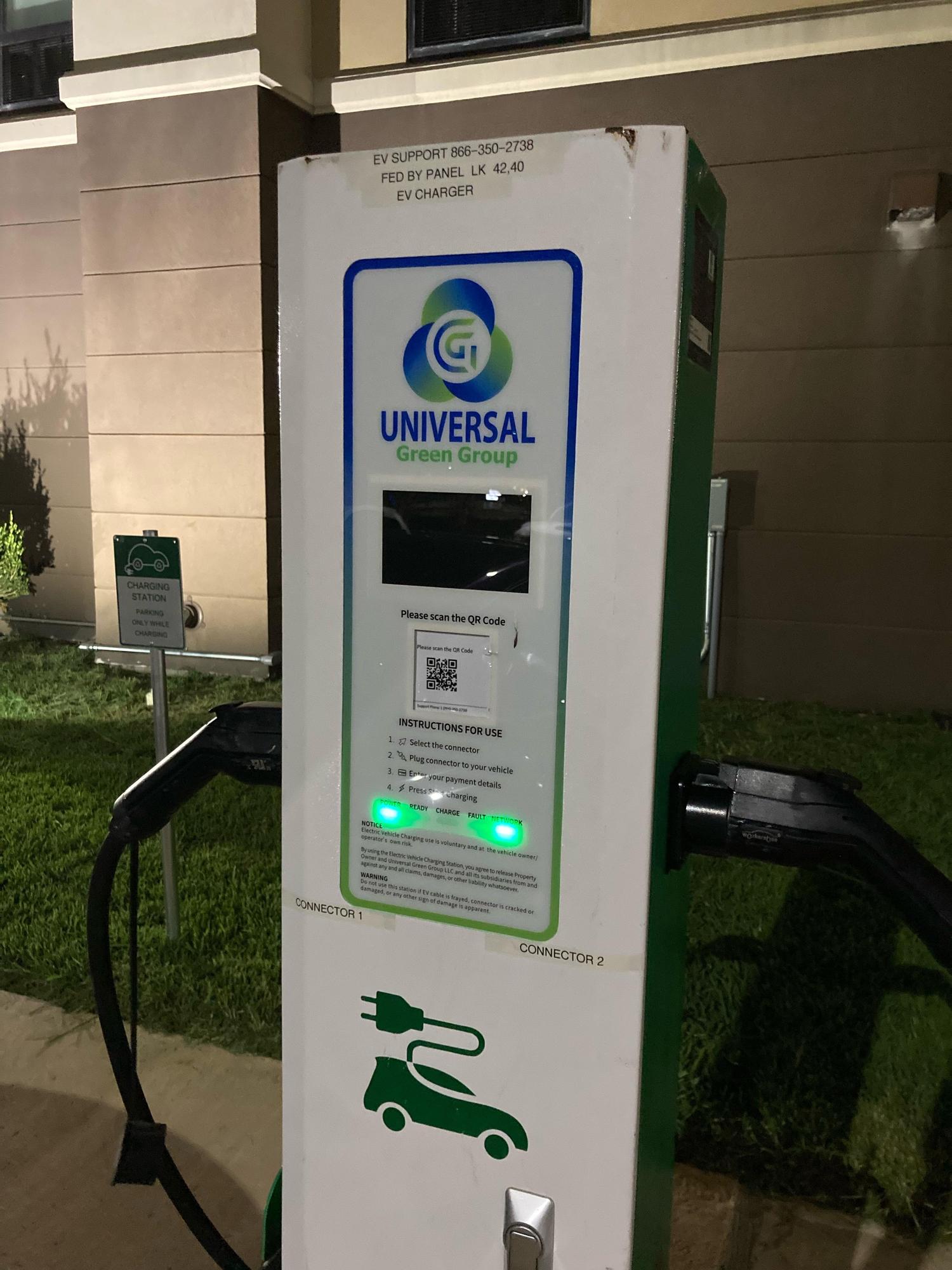 Hampton Inn Universal Green Group | Kenedy, TX | EV Station