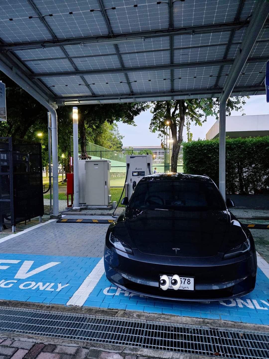 SCG Bangsue(2) | RG4Q+7QW แขวงบางซื่อ เขตบางซื่อ กรุงเทพมหานคร 10800 ประเทศไทย | EV Station