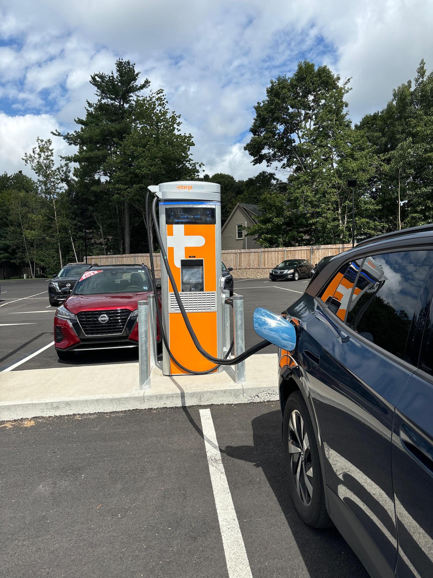 Bruce Nissan | Kentville, NS | EV Station