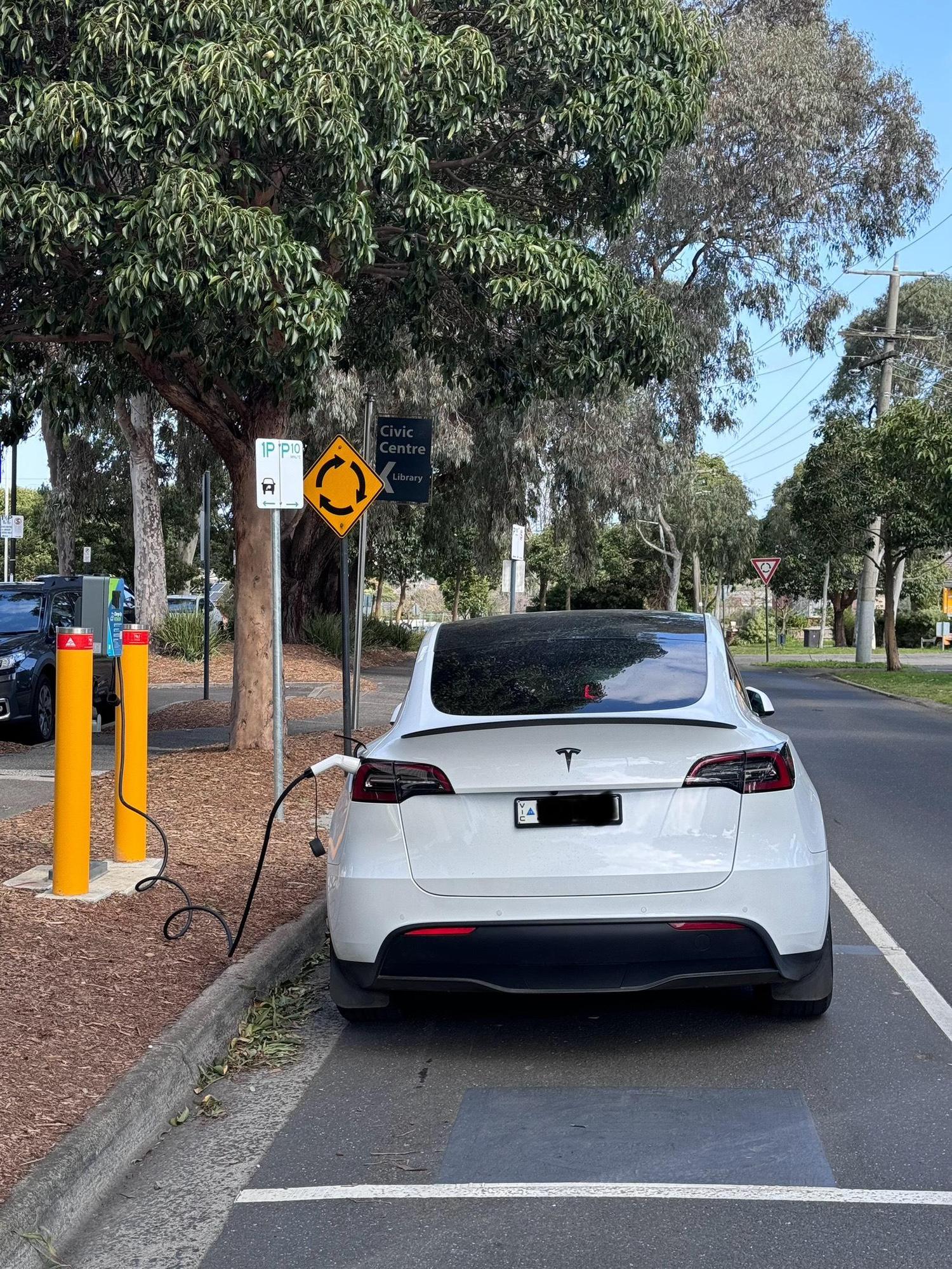 Glen Waverley Library - City of Monash | Glen Waverley, VIC | EV Station